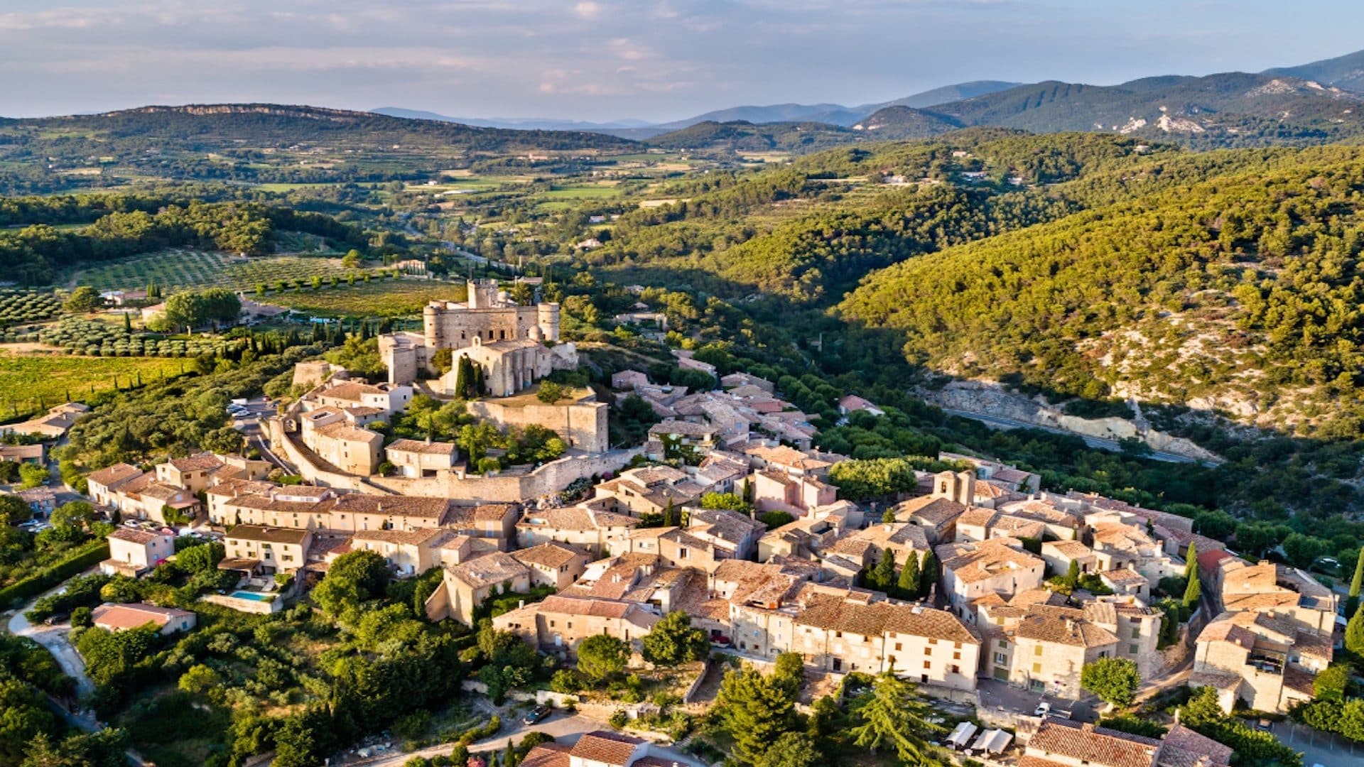 For your summer in Provence in the Ventoux region a selection of "Arts ...